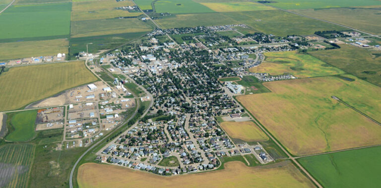 5 Things to Know About Building a Home in Three Hills, Alberta - Thomas ...